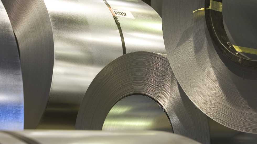 Aluminium P1020A premium, in-whs dup Rotterdam, $/tonne