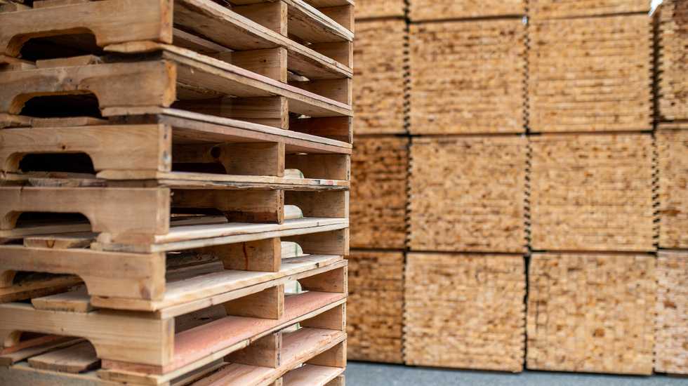 Stay informed on the North American lumber market with the Random ...