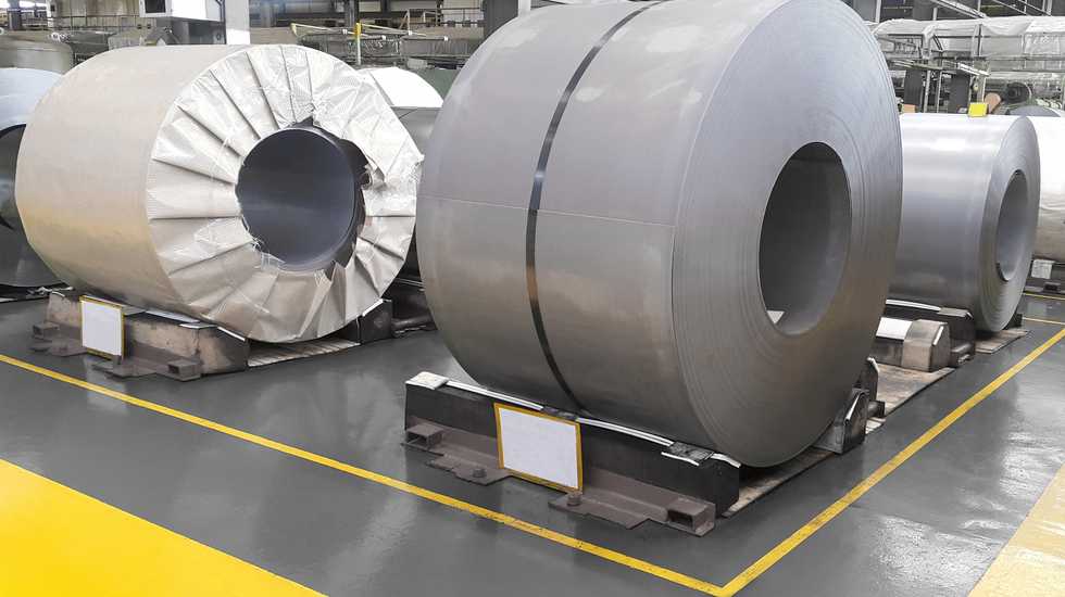 Russian steel production: One year on - after invasion of Ukraine ...