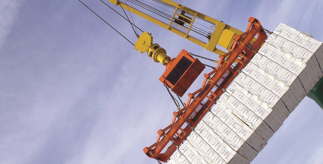 US pulp price drops amid weak paper demand and Canfor Pulp announces ...